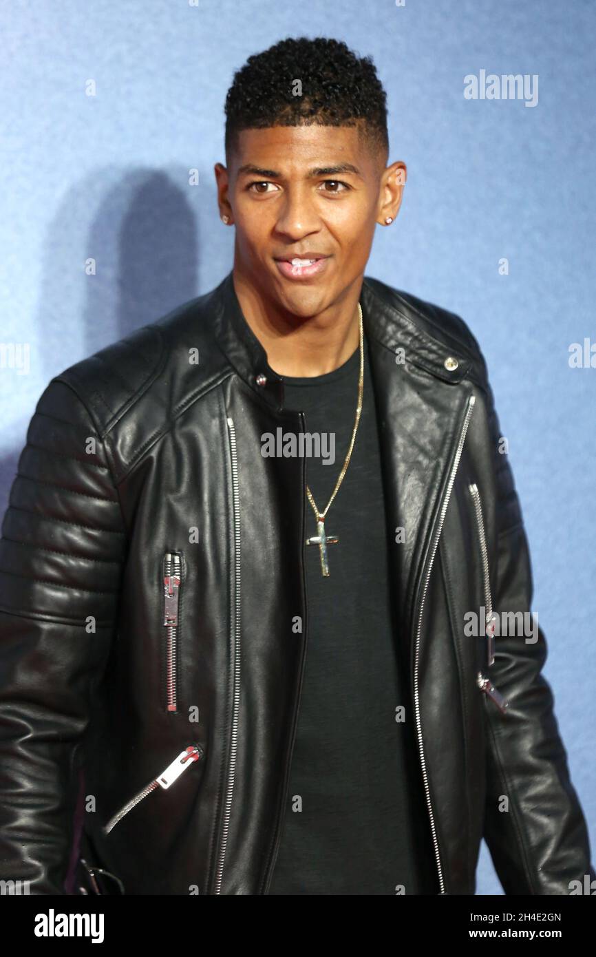 Idsok film premier hi-res stock photography and images - Alamy