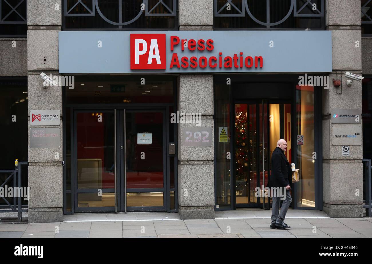 The press association headquarters hi-res stock photography and images ...