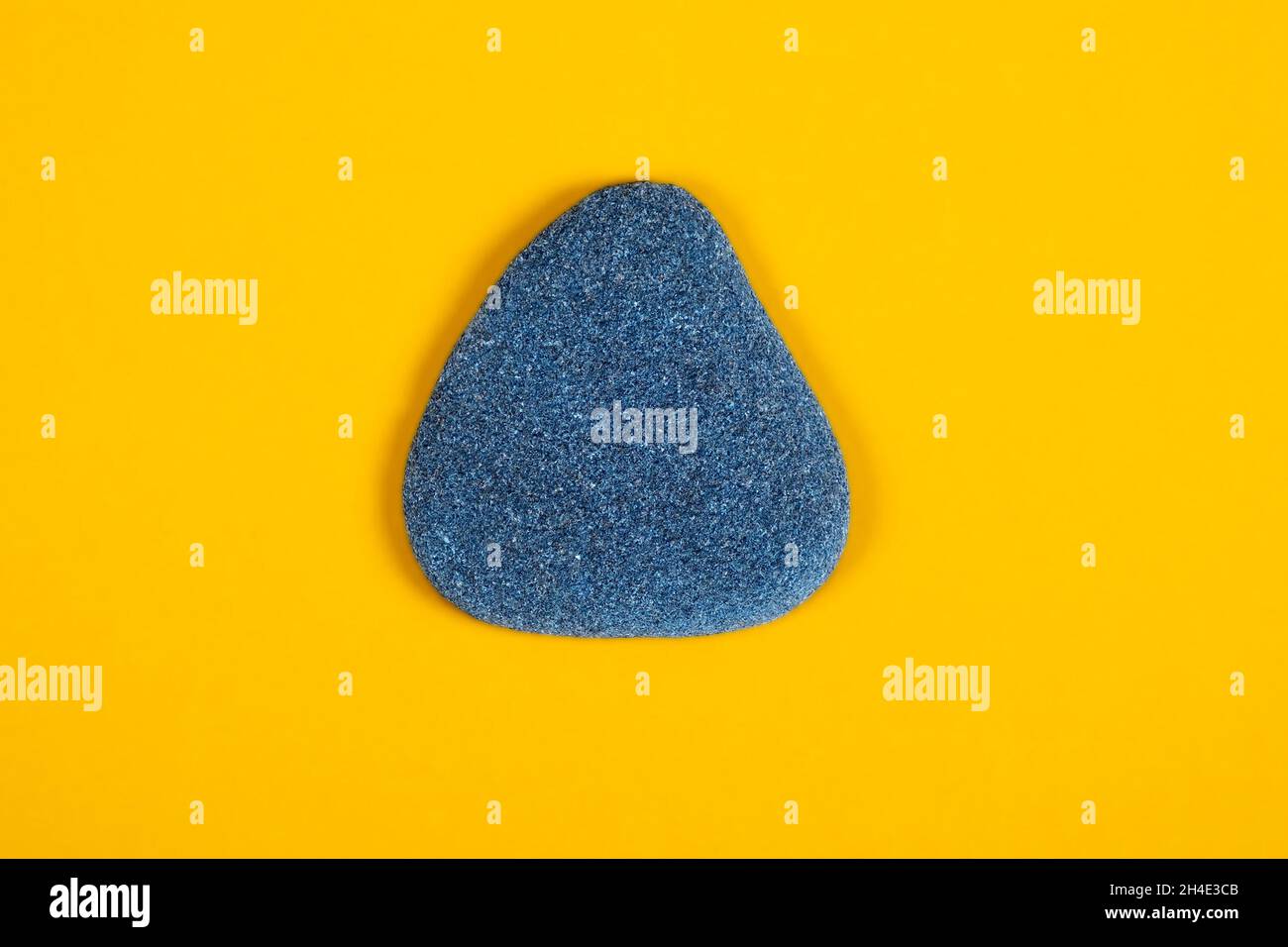 Yellow colour background hi-res stock photography and images - Alamy