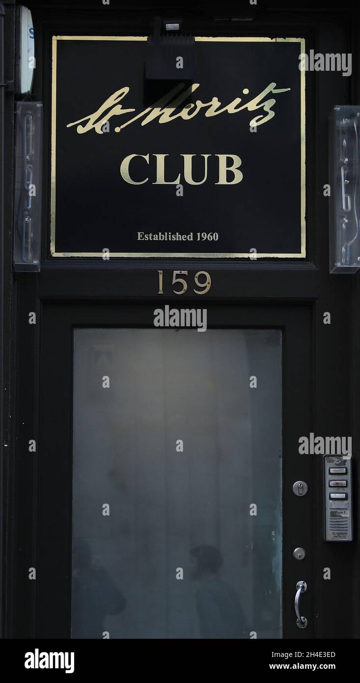 St moritz night life hi-res stock photography and images - Alamy