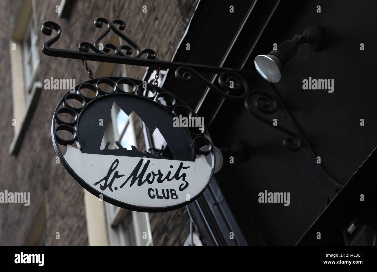 Insiders guide hi-res stock photography and images - Alamy