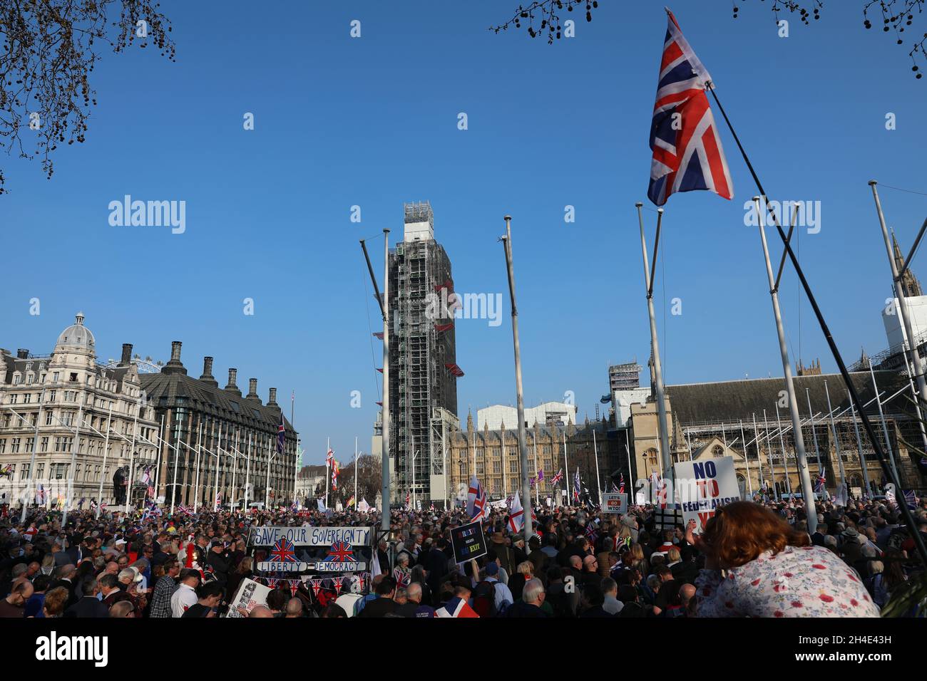 Crowd idsok hi-res stock photography and images - Alamy