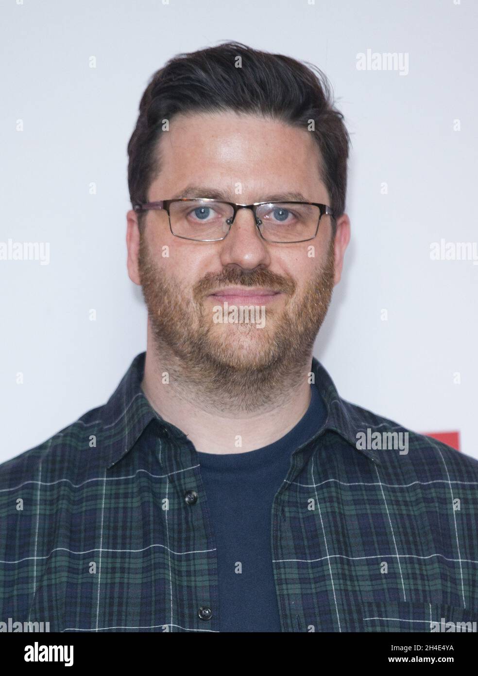 Idsok arrives arriving arrivals arrive mid length half hi-res stock ...