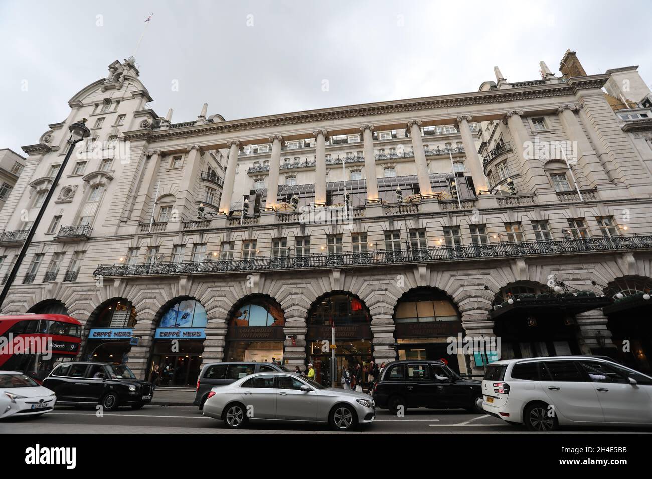 A general view of Le Meridien Hotel in Picadilly, London. Picture dated ...