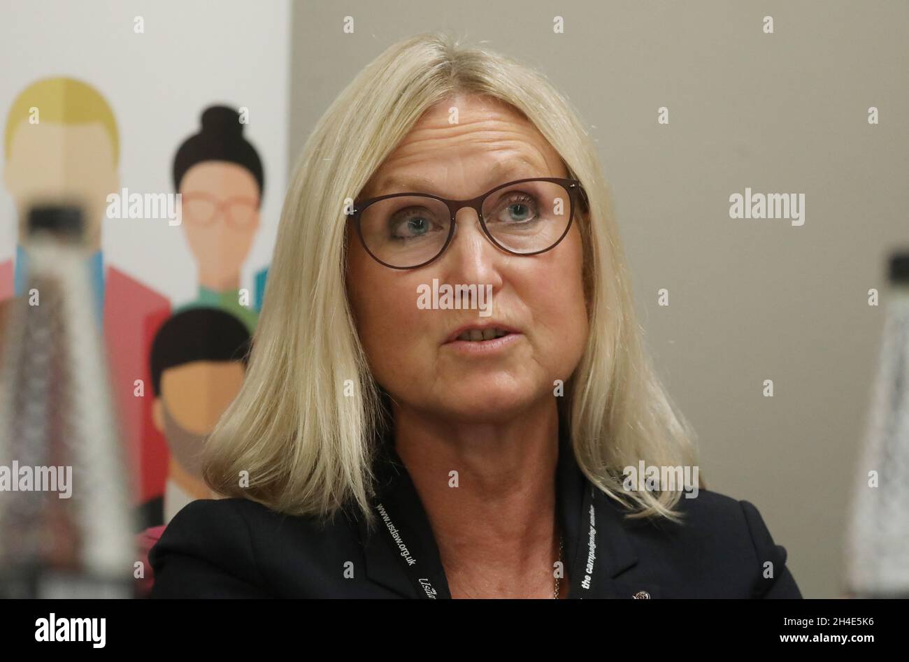 Fiona Millar High Resolution Stock Photography and Images - Alamy