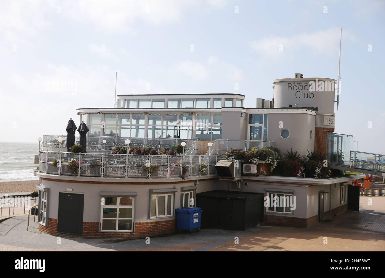 A general picture of the beach in brighton hi-res stock photography and ...