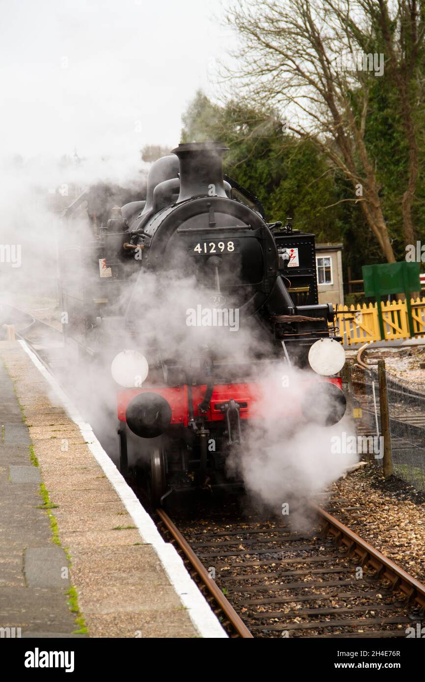 Calbourne steam train hi-res stock photography and images - Alamy