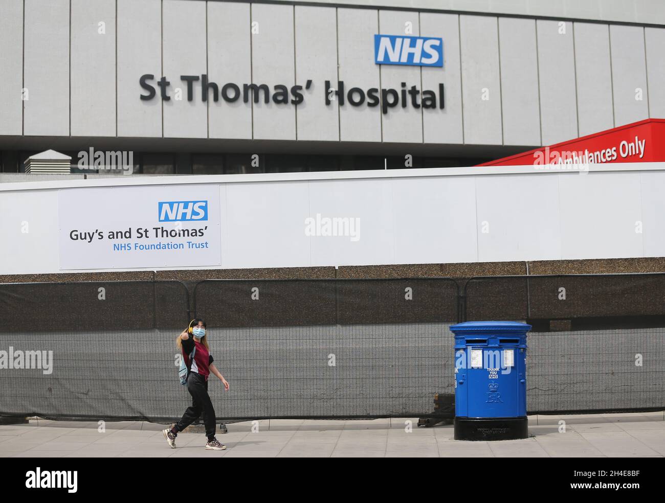 Nhs Ppe Box High Resolution Stock Photography and Images - Alamy