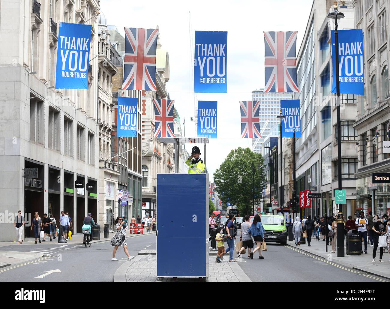 Oxford street london is open flags hi-res stock photography and images ...