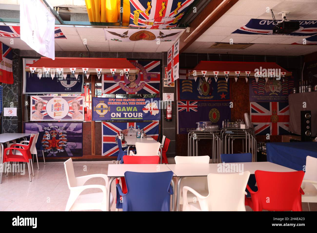 Humber pilot hi-res stock photography and images - Alamy