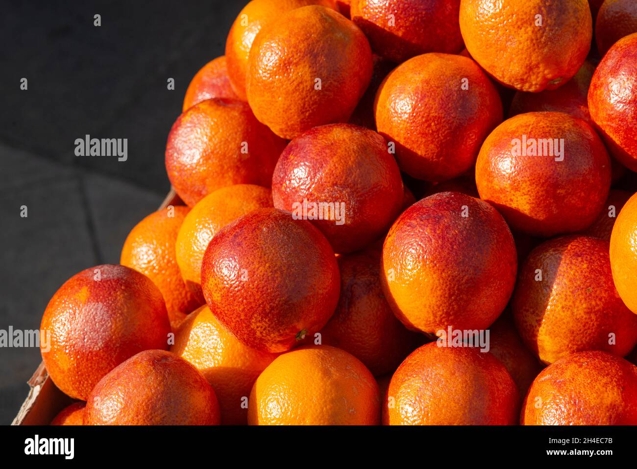 Italy, Sicily, Stall Market, Sicilian Red Orange, Tarocco Stock Photo ...