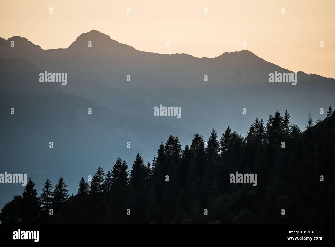 Alpinismo alpino hi-res stock photography and images - Alamy