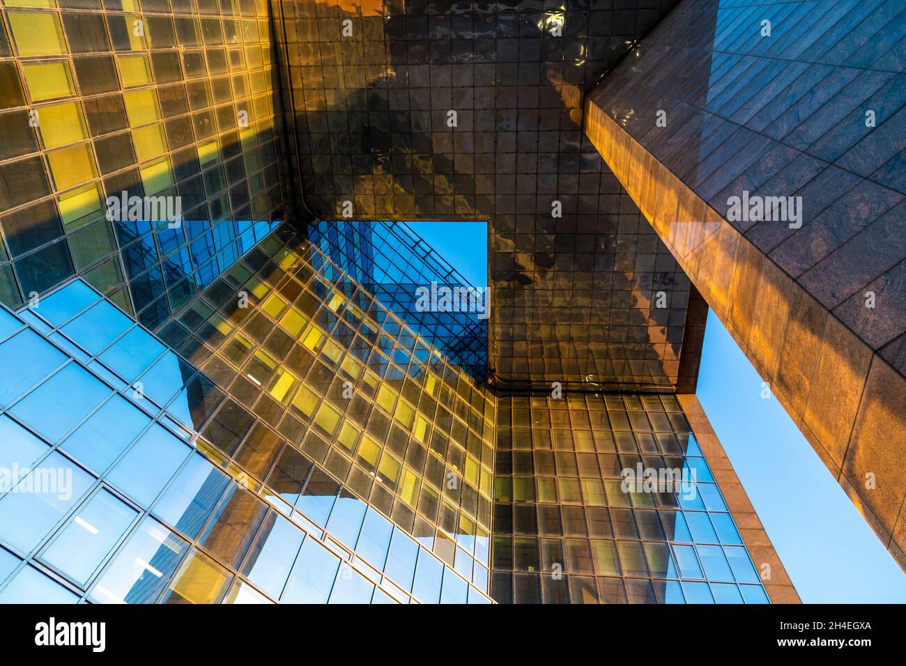 1980s glass, steel and pink granite No 1 London Bridge office building ...