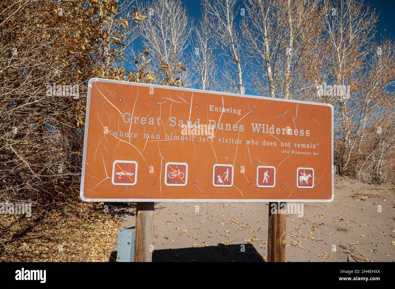 Great Sand Dunes National Park trailhead sign Stock Photo - Alamy
