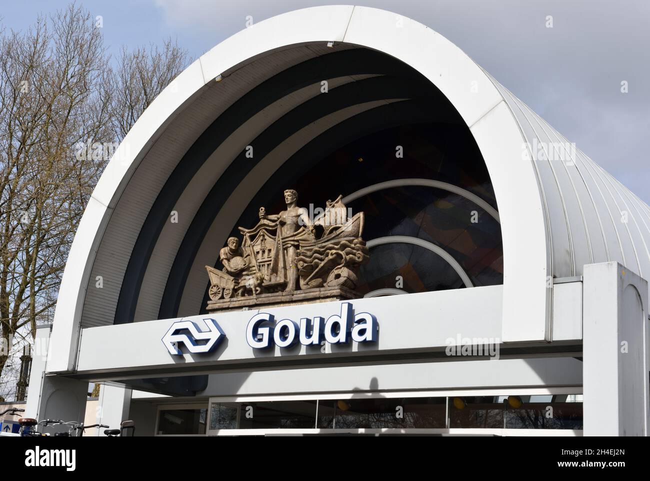 Train Station, Gouda, The Netherlands Stock Photo - Alamy