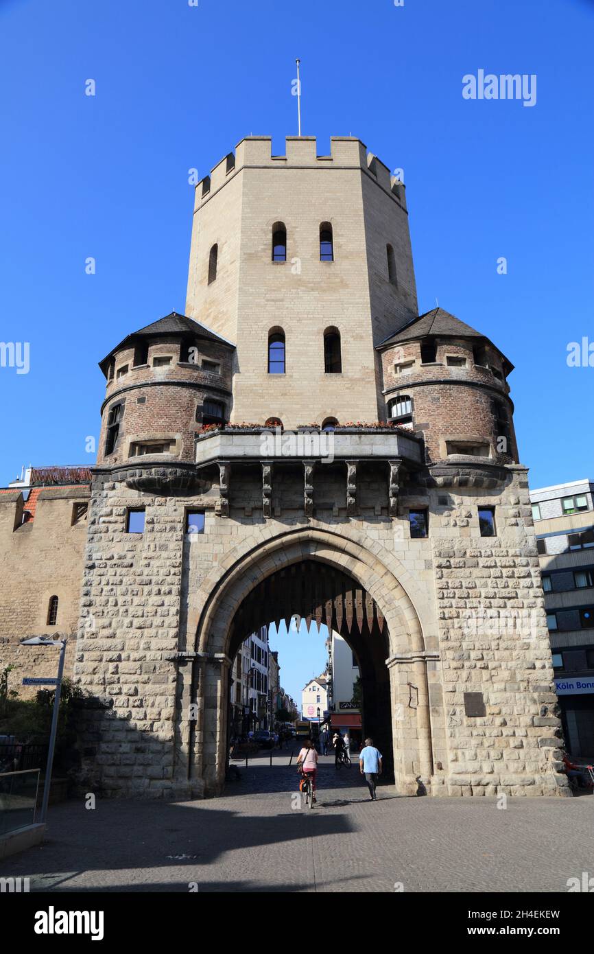 COLOGNE, GERMANY - SEPTEMBER 21, 2020: People visit Chlodwigplatz town ...