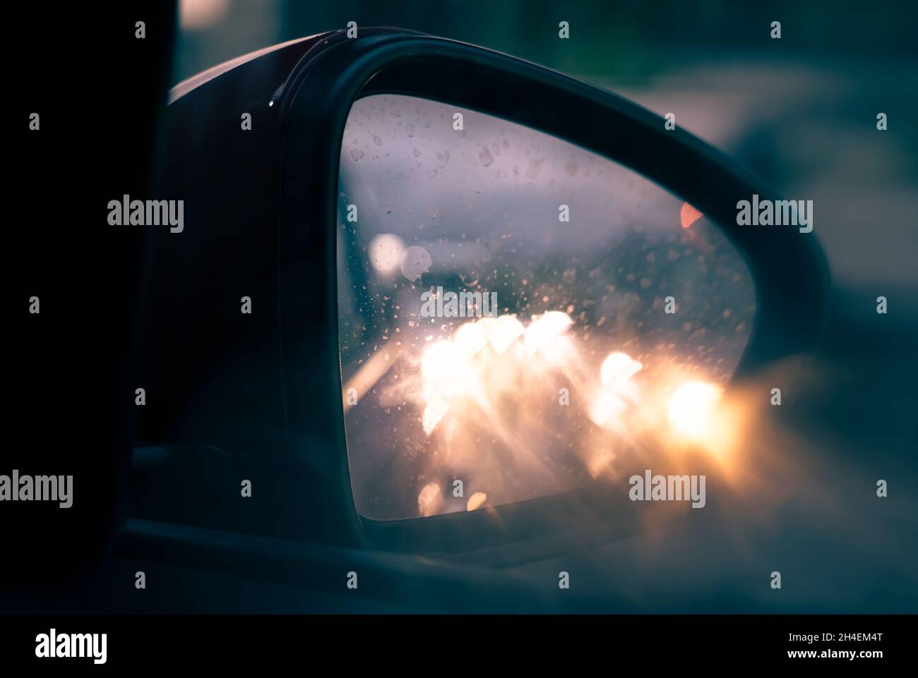 Blue sky reflected in car hi-res stock photography and images - Alamy