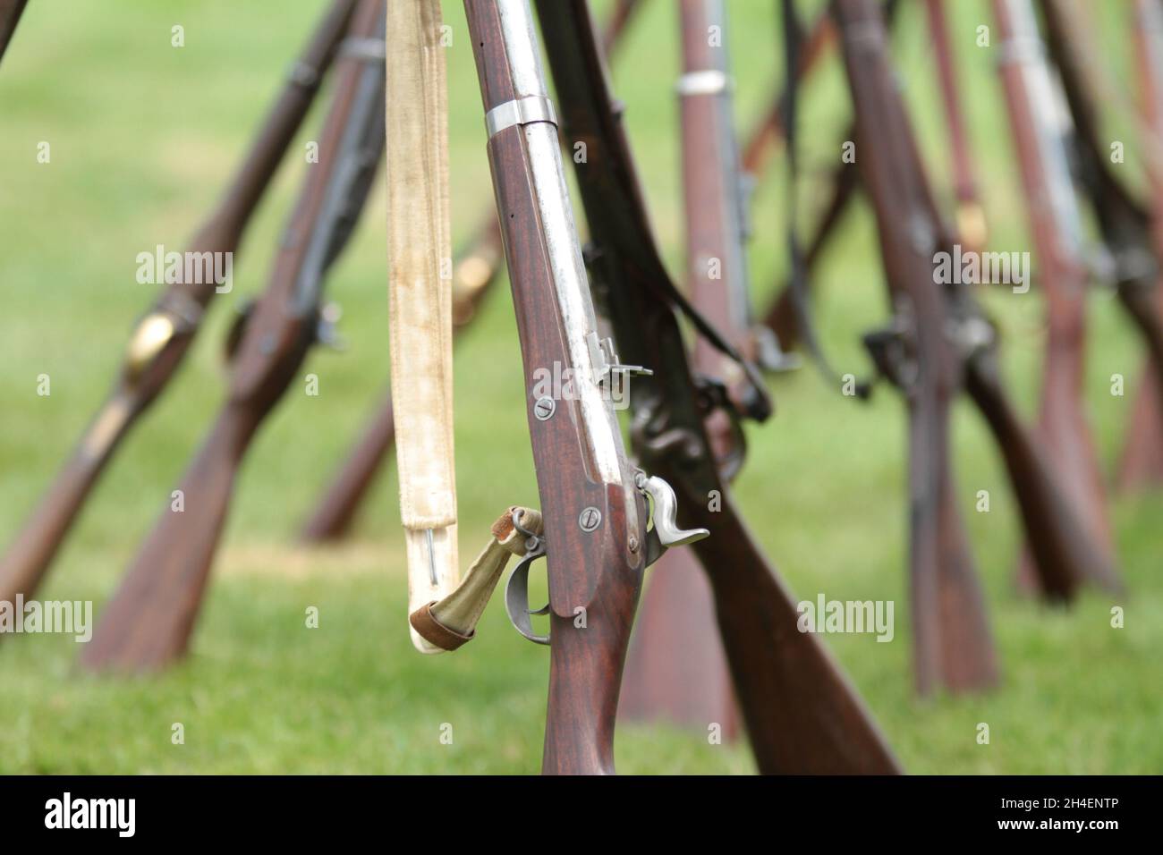 Various guns hi-res stock photography and images - Alamy