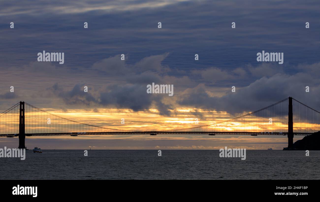 Dramatic sunset over golden hi-res stock photography and images - Alamy