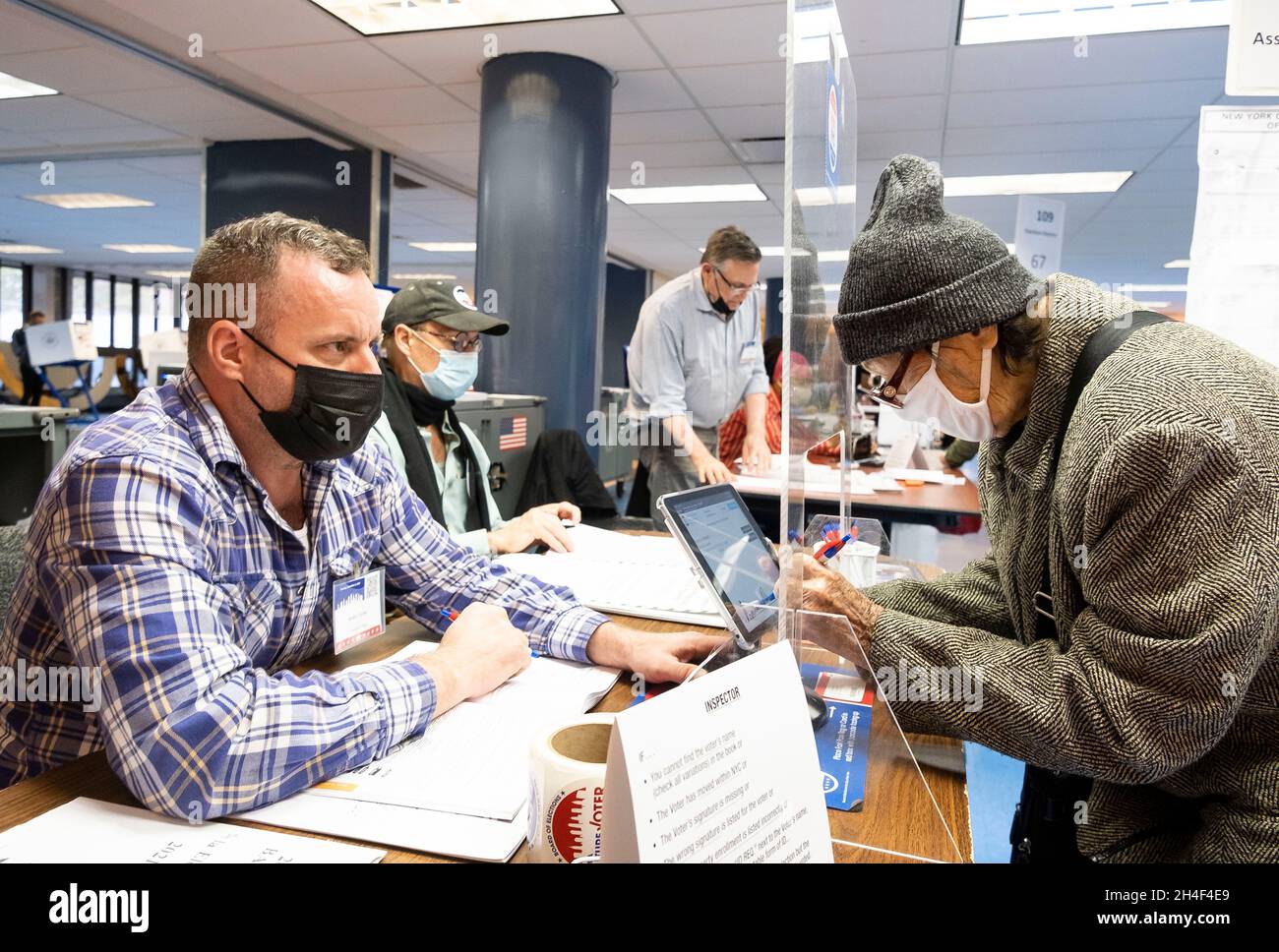 New York, United States. 02nd Nov, 2021. Polling site workers ...