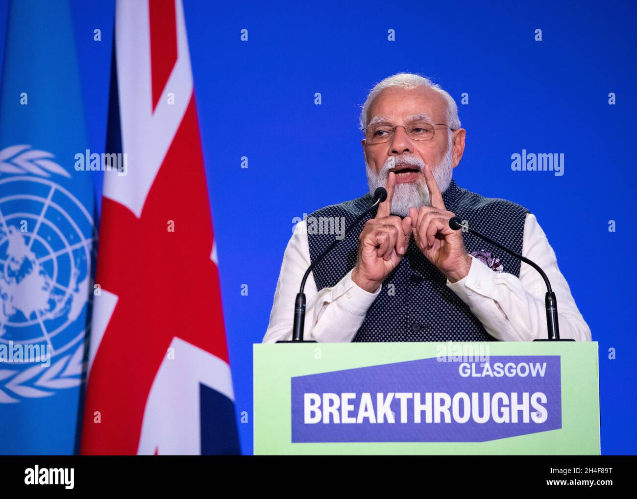 Narendra modi at cop26 hi-res stock photography and images - Alamy
