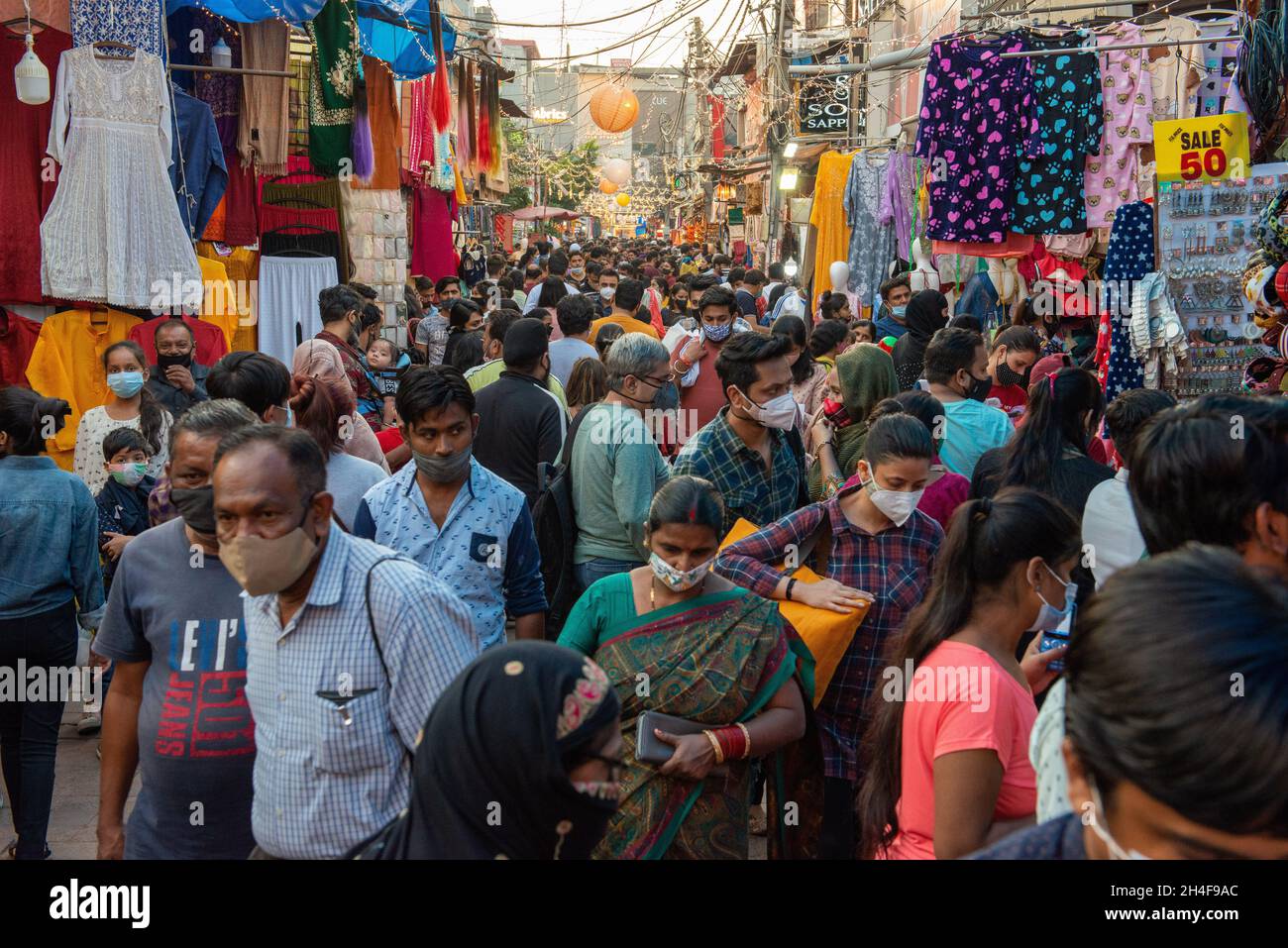 New Delhi, India-Oct 31 2021: Diwali rush A view of crowded Lajpat ...