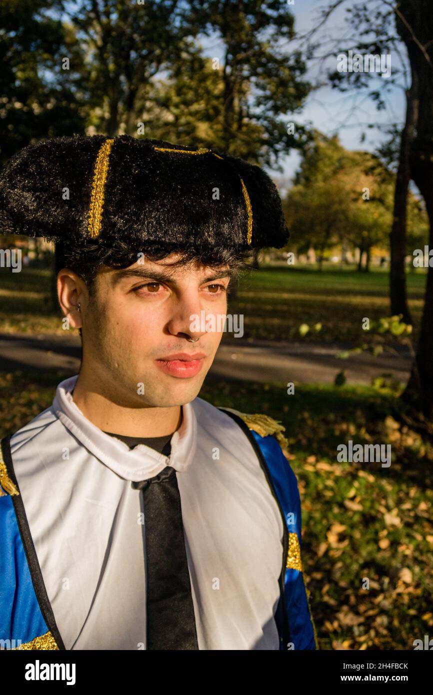 Fancy clothes man hi-res stock photography and images - Alamy