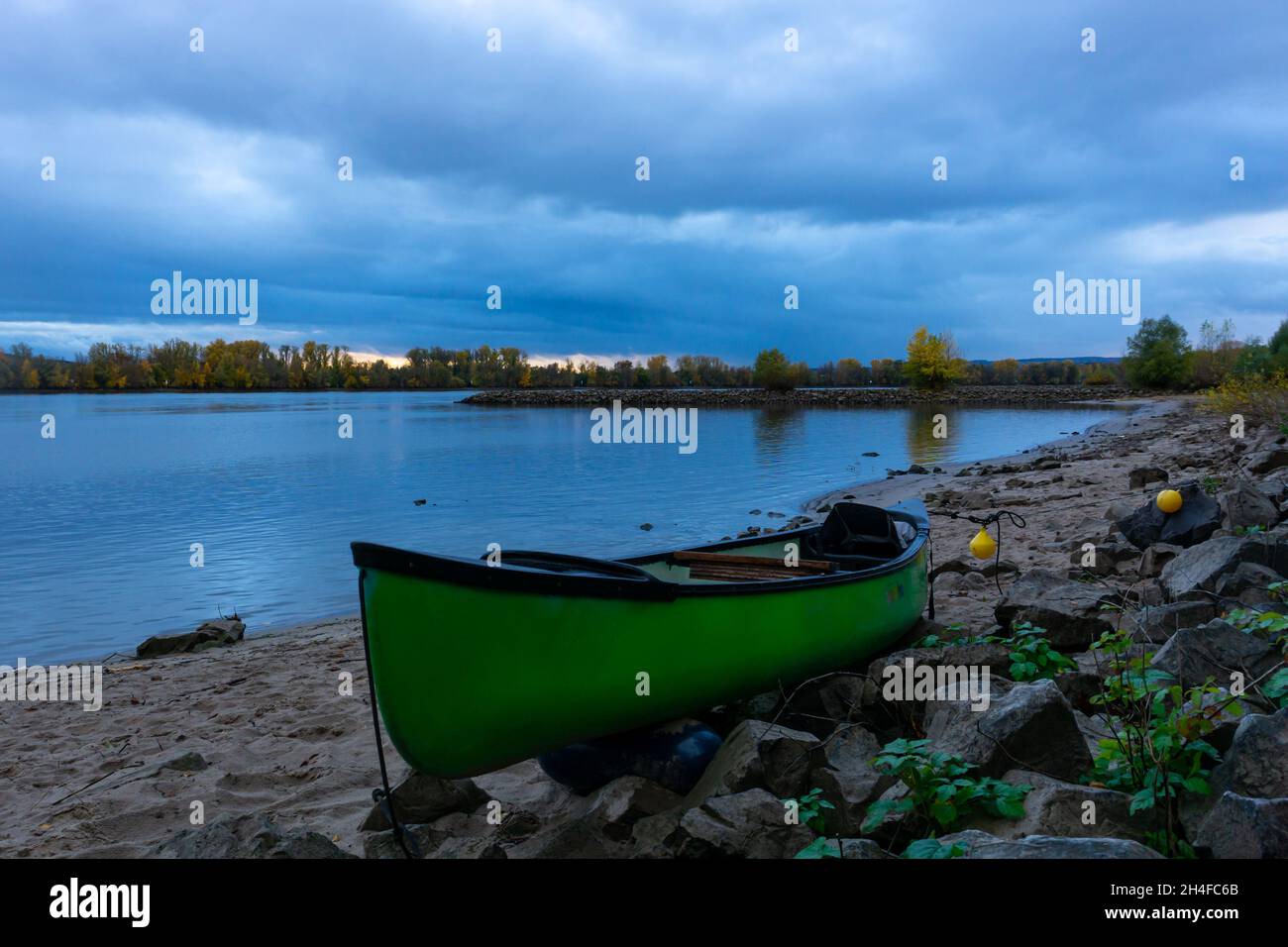 Rhine beach hi-res stock photography and images - Alamy