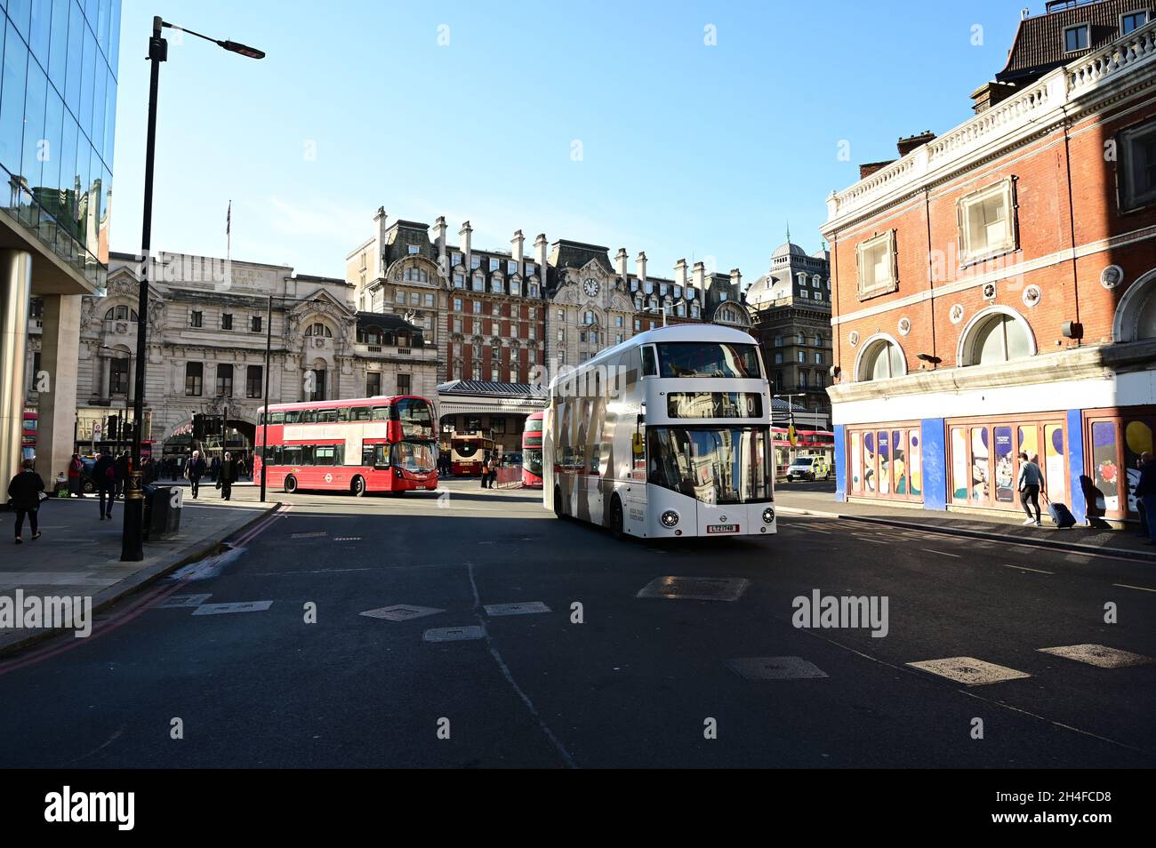 London, London City, UK: The front entrance of London Victoria main ...