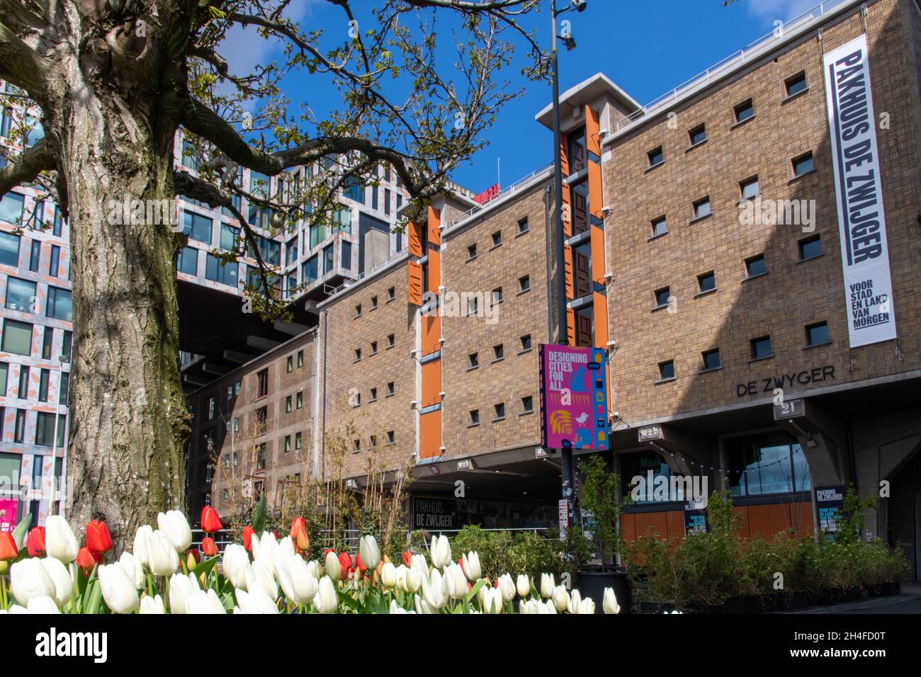 Cold storage warehouse hi-res stock photography and images - Alamy
