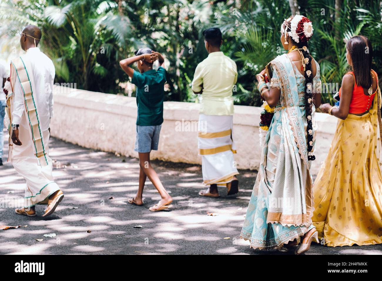 Traditional dresses of mauritius hi-res stock photography and images ...