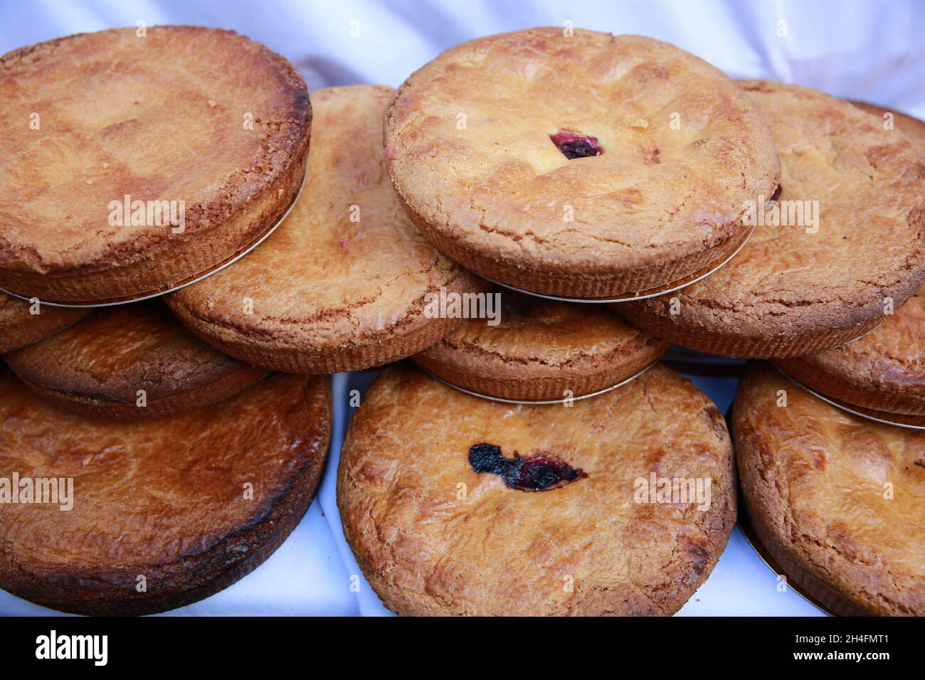 Basque cherry cake hi-res stock photography and images - Alamy