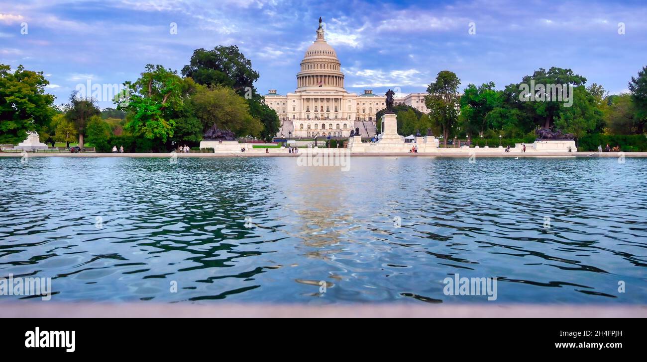 Washing dc with flag hi-res stock photography and images - Alamy