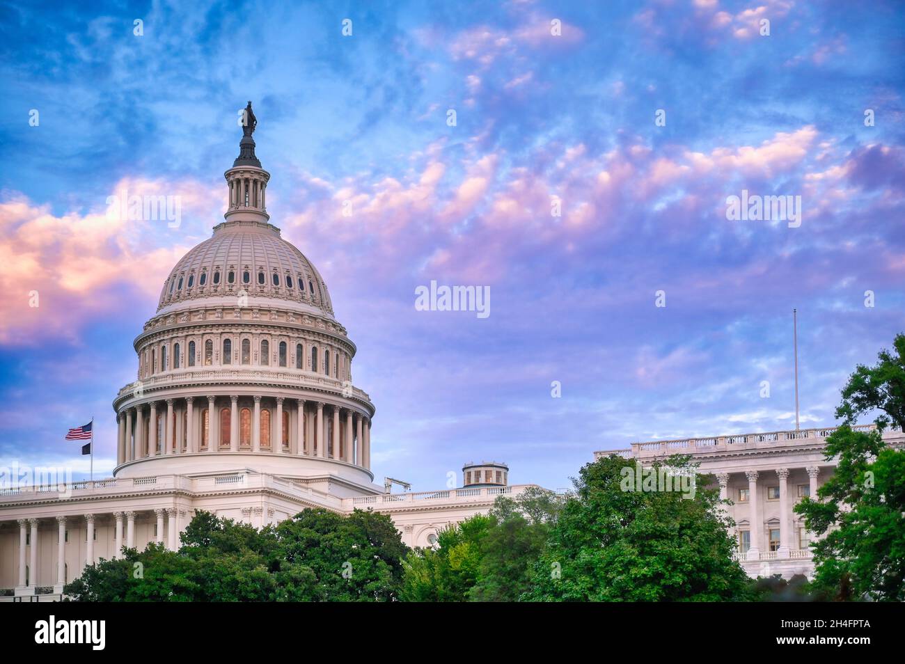 Washing dc with flag hi-res stock photography and images - Alamy