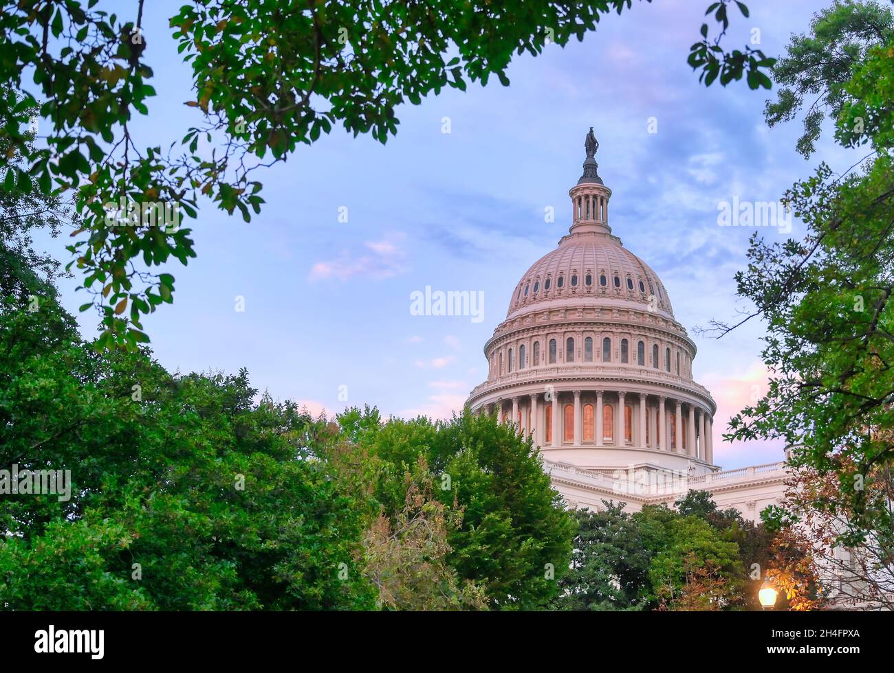 Washing dc with flag hi-res stock photography and images - Alamy