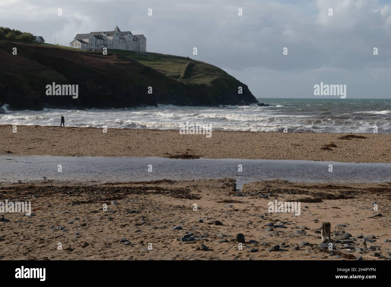 Poldhu cove cornwall hi-res stock photography and images - Alamy