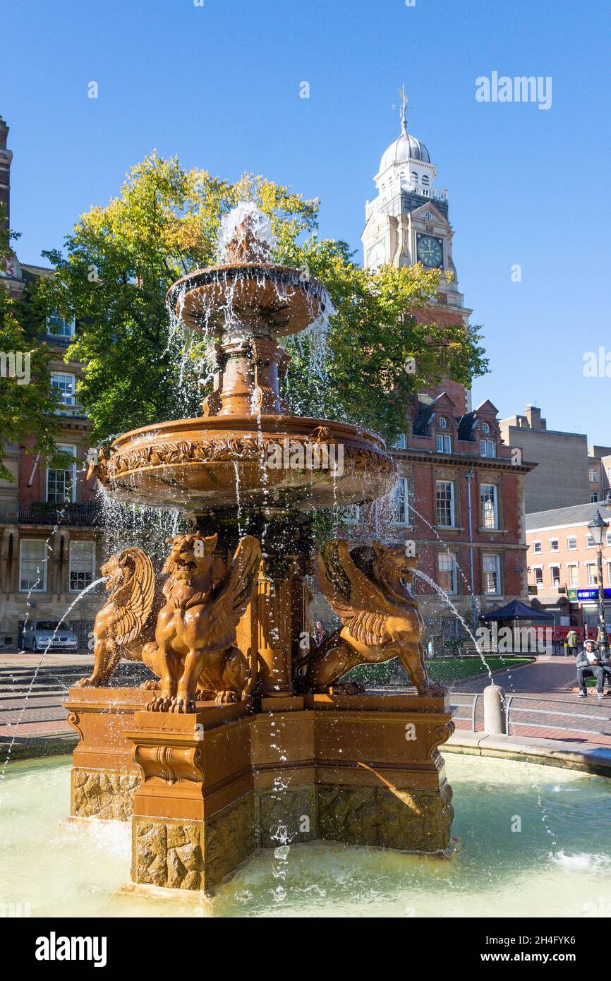 Leicester Town Hall Fountain, Town Hall Square, Leicester ...