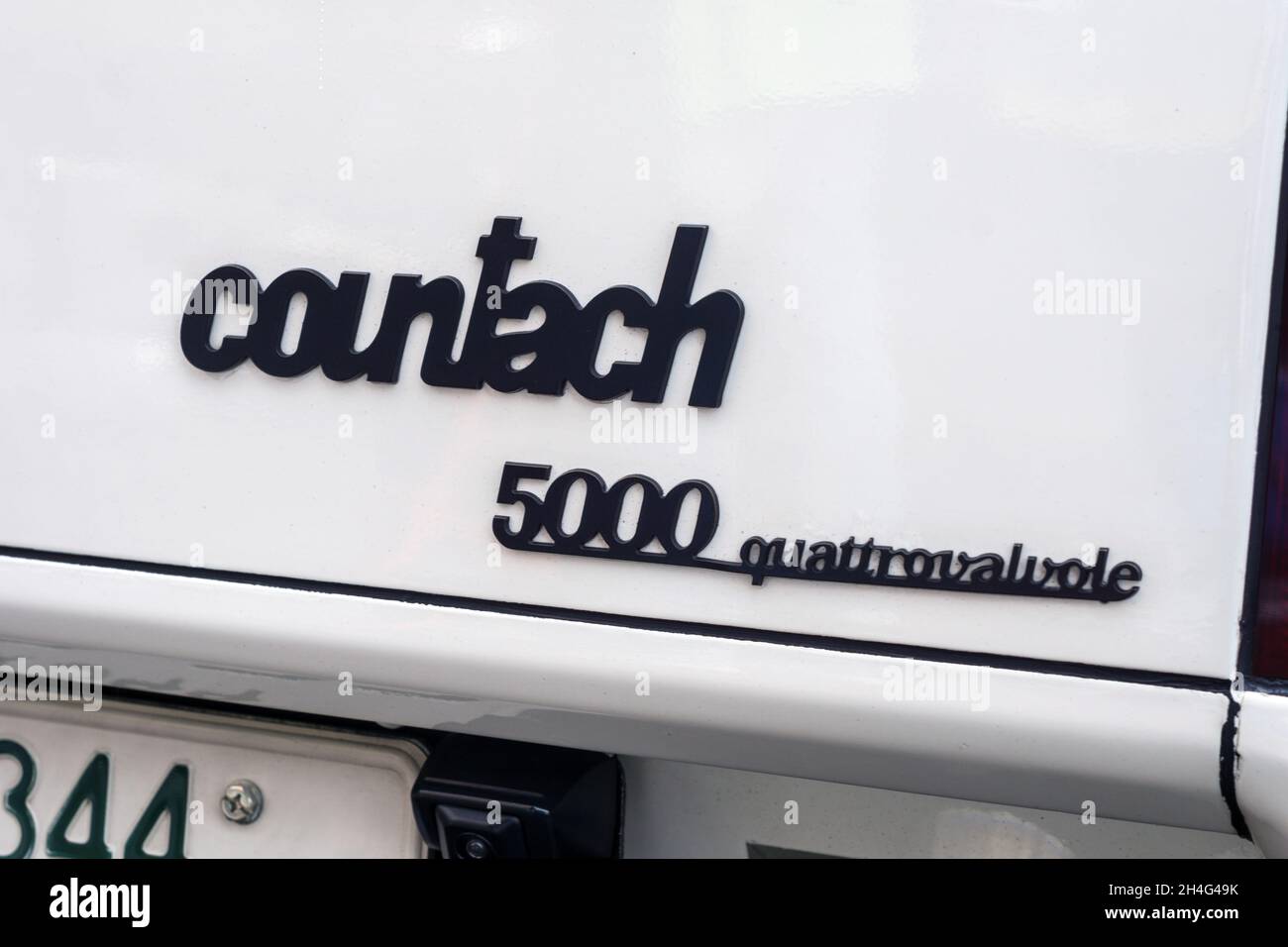 Countach badge hi-res stock photography and images - Alamy