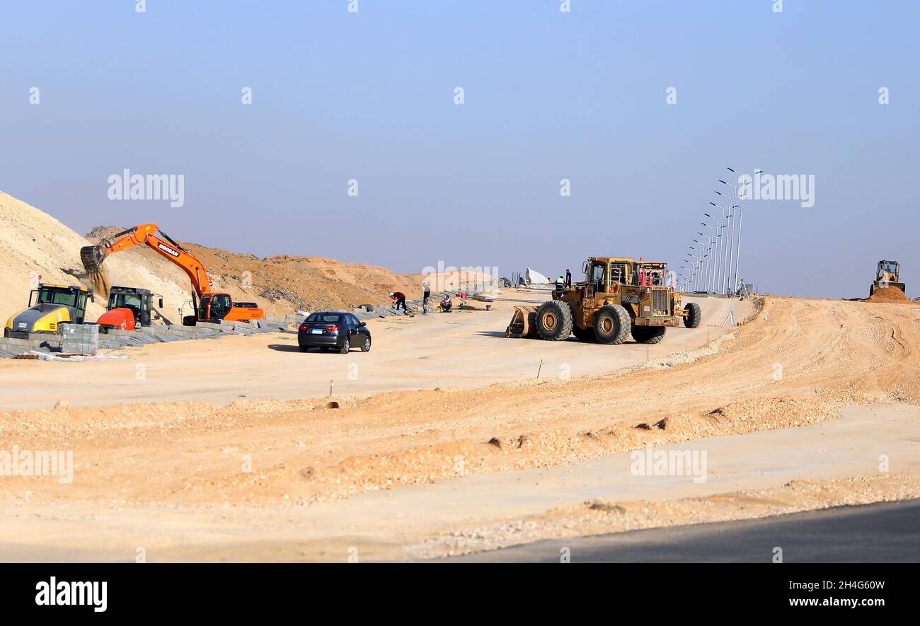 Cairo, Egypt. 2nd Nov, 2021. Workers build a highway in Cairo, Egypt ...