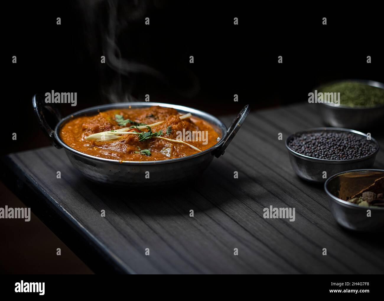 Indian cuisine table hi-res stock photography and images - Alamy