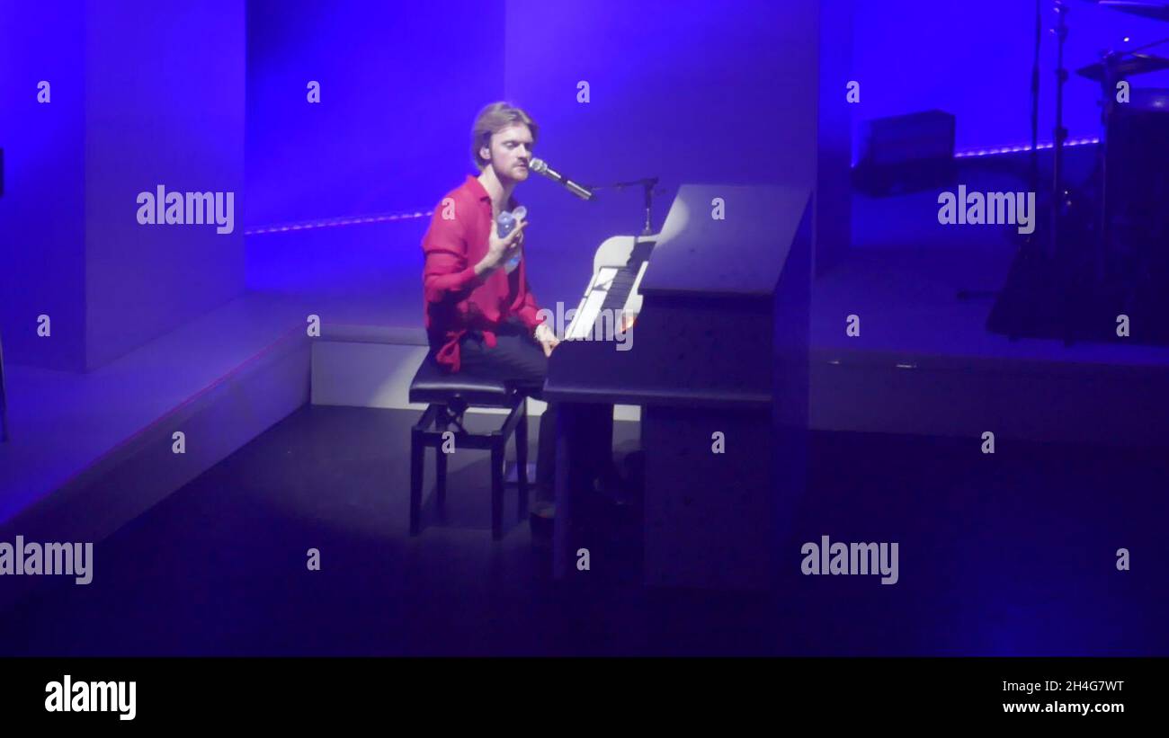 Los Angeles, California, USA 27th October 2021 Musician/singer Finneas ...