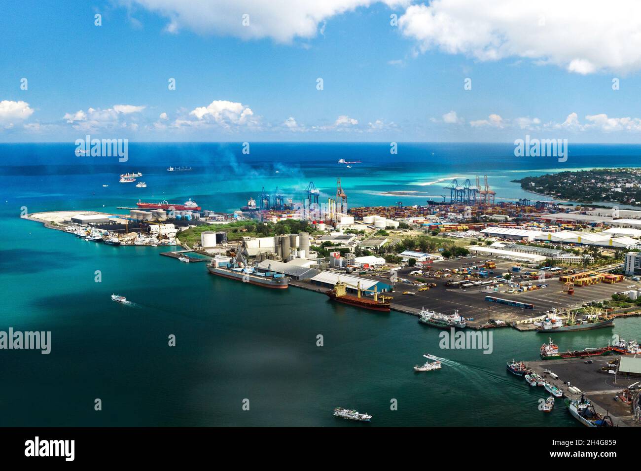 Mauritius ships hi-res stock photography and images - Alamy
