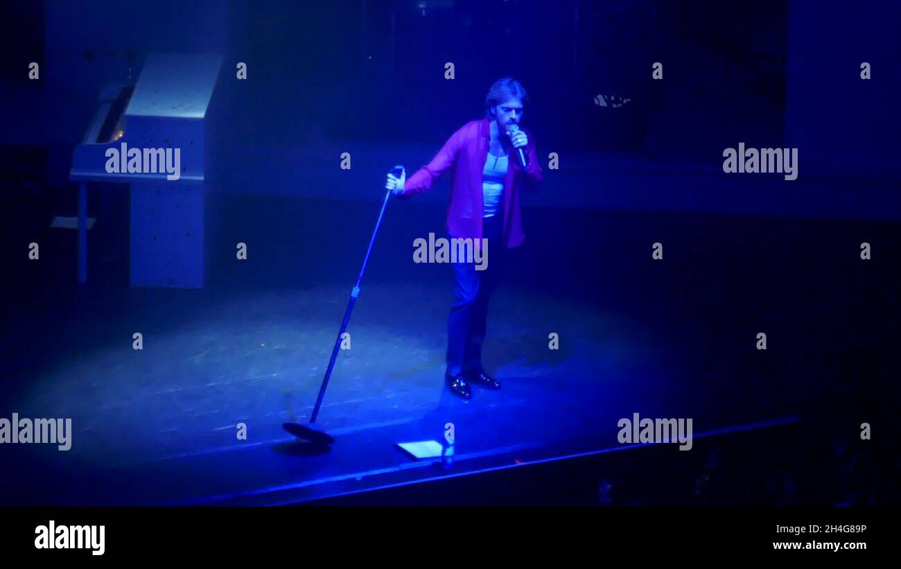 Los Angeles, California, USA 27th October 2021 Musician/singer Finneas ...