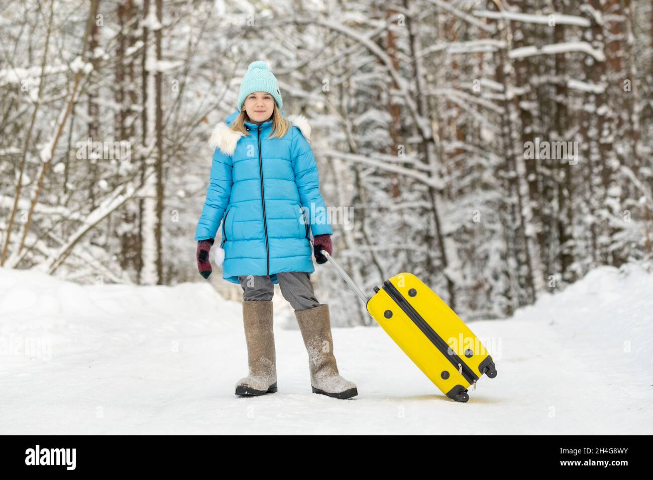 Big valenki hi-res stock photography and images - Alamy