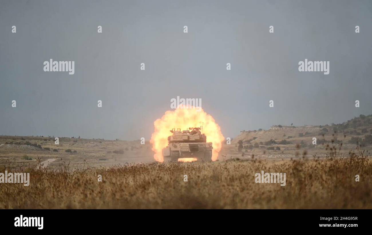 Soldiers assigned to Battle Company, 1st Battalion, 66th Armor Regiment ...