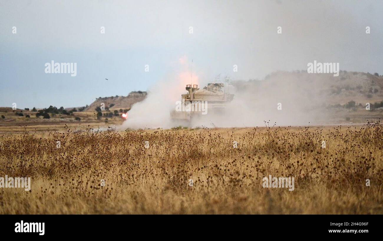 Soldiers assigned to Battle Company, 1st Battalion, 66th Armor ...