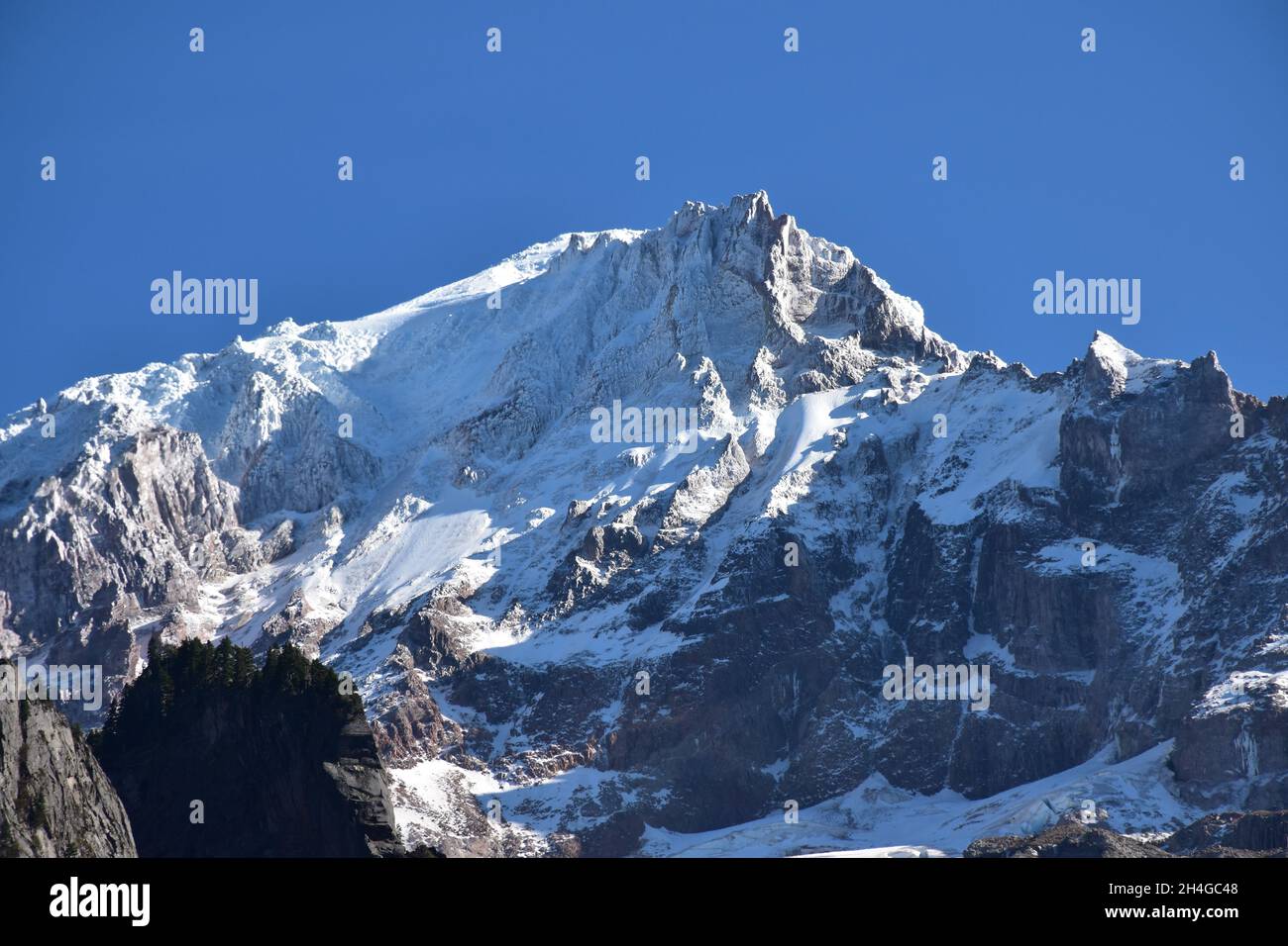 Spectacular views on a clear October day on the McNeil Point Trail in ...