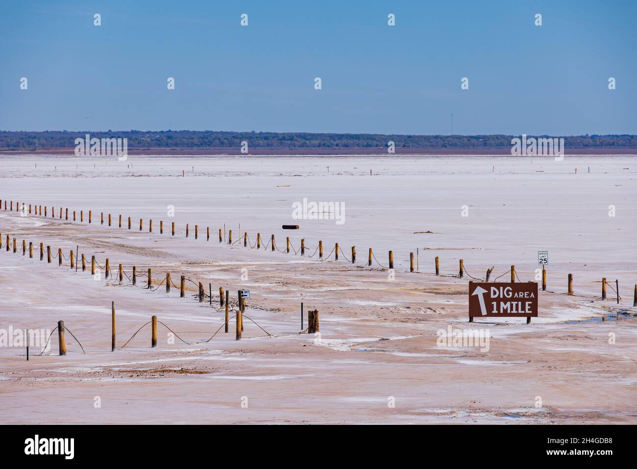 Salt plains state park hi-res stock photography and images - Alamy
