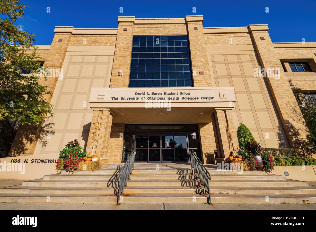 University of oklahoma health sciences center hi-res stock photography ...