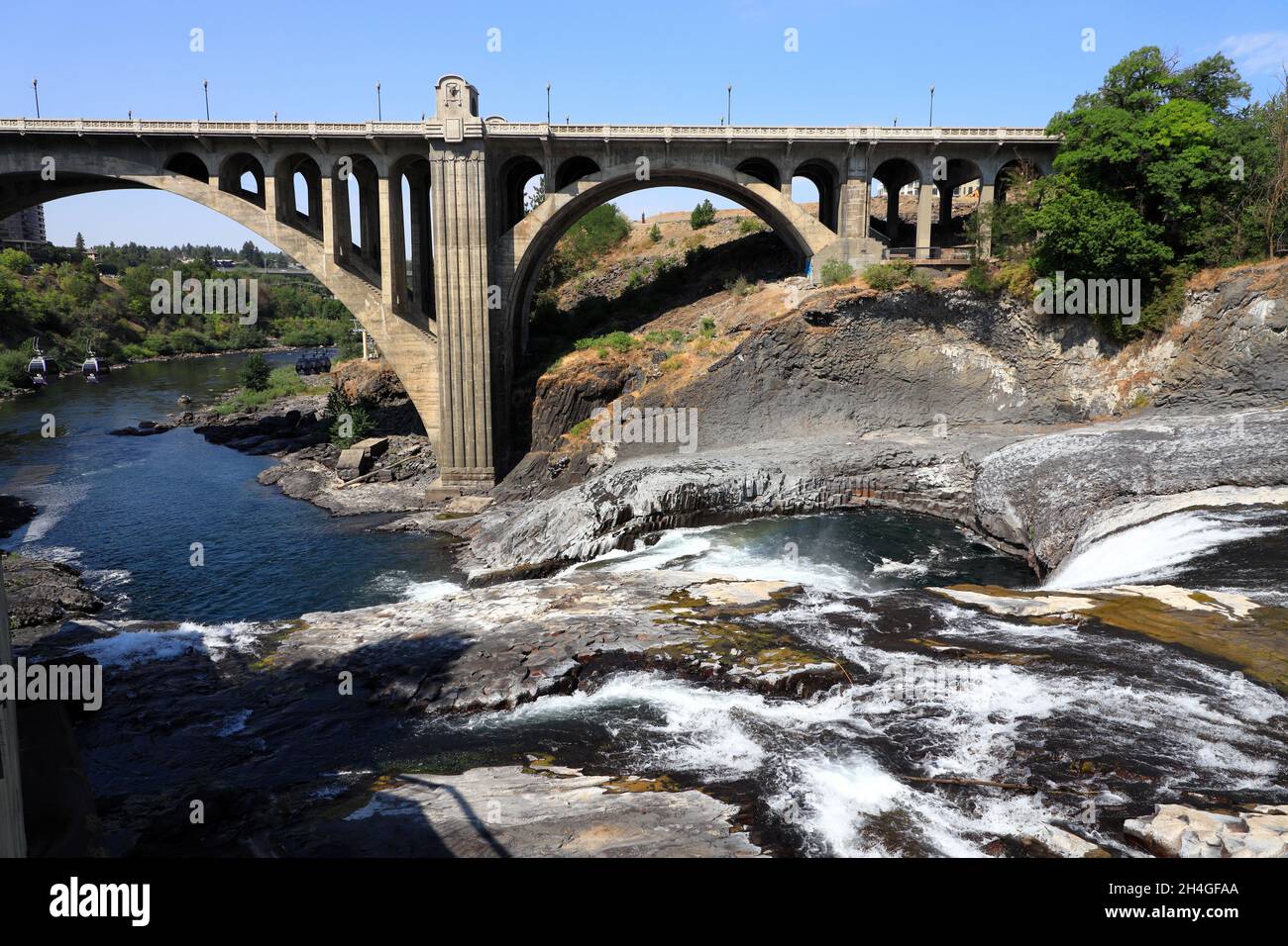 Spokane and monroe street bridge hi-res stock photography and images ...